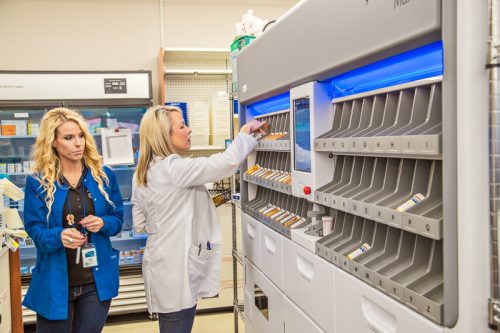 Max 2 Pharmacy Robot is Here! | Parata